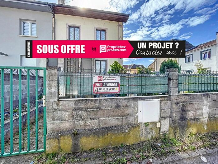 Mulhouse, Cité-Briand : Maison 5 pièces à vendre