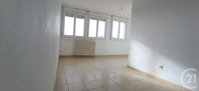 Appartement 2 pièces à Alès, Centre-ville, à louer