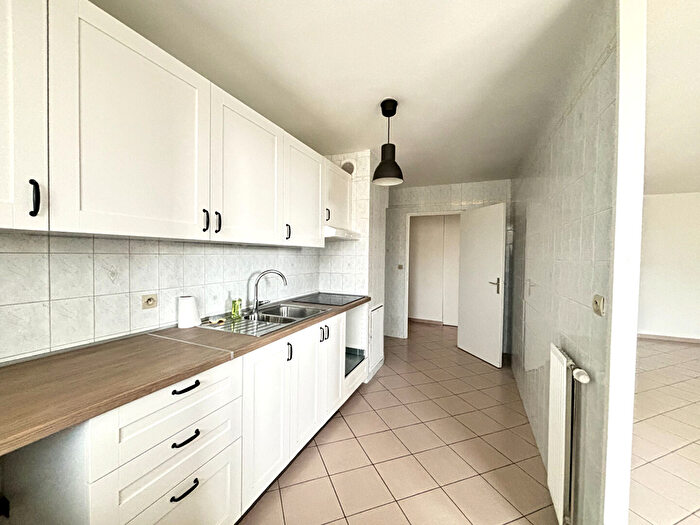 Appartement à vendre - Massy, Centre-ville - 3 pièces - 2 chambres