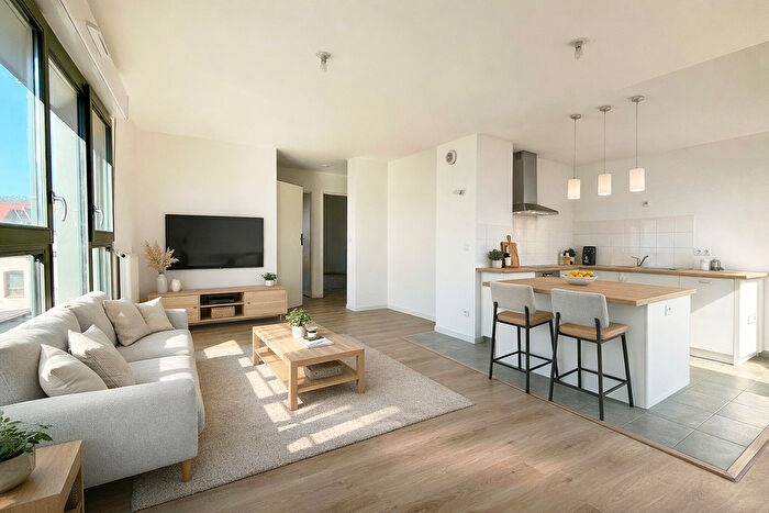 Appartement à vendre - Pierrefitte-sur-Seine - 3 pièces - 2 chambres