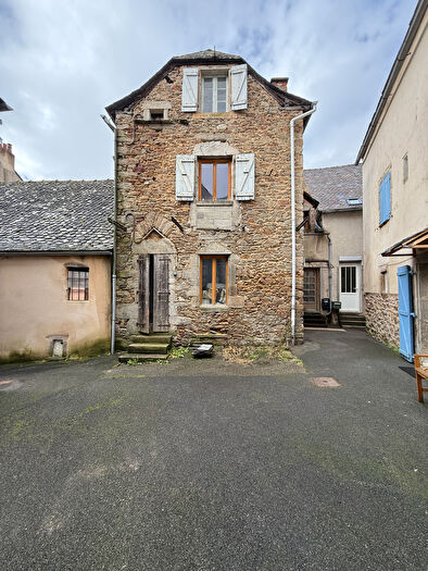Maison à vendre - Rieupeyroux - 5 pièces - 5 chambres