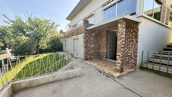 Maison à vendre - Louveciennes - 4 pièces - 2 chambres