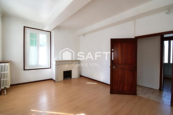 Digne-les-Bains, Centre-ville, Bourg - Appartement 4 pièces à vendre
