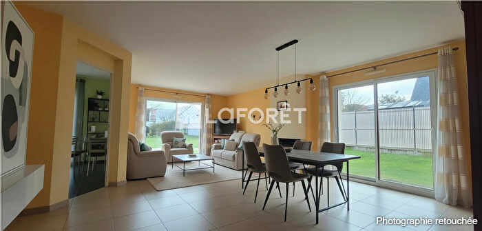 Maison à vendre - Noyal-sur-Vilaine - 6 pièces - 5 chambres