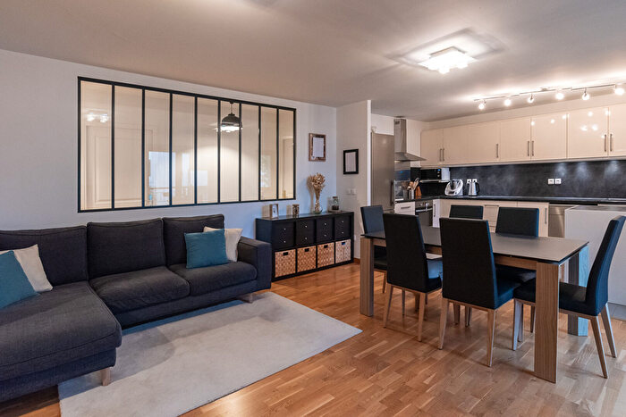 Appartement à vendre - Nogent-sur-Marne, Les Viselets - 4 pièces - 3 chambres