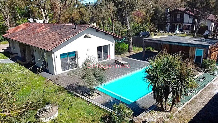 Maison à vendre - Fourques-sur-Garonne - 6 pièces - 4 chambres