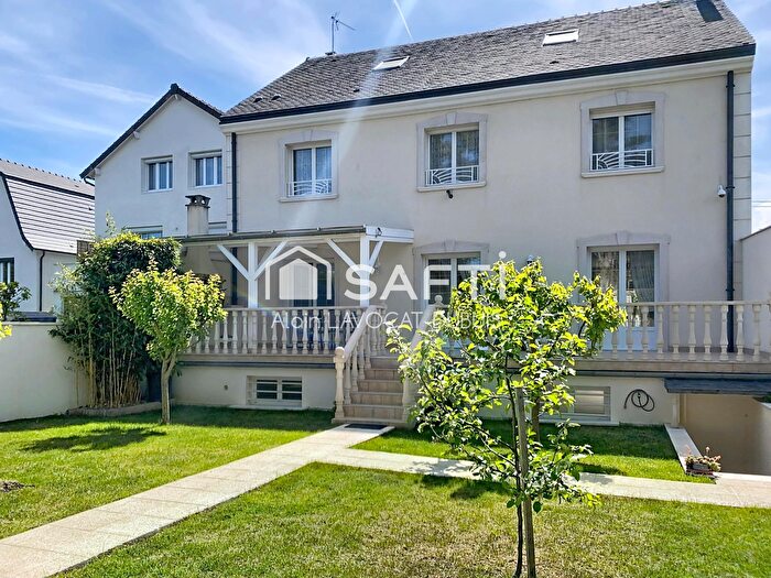 Maison 8 pièces à vendre - Gournay-sur-Marne