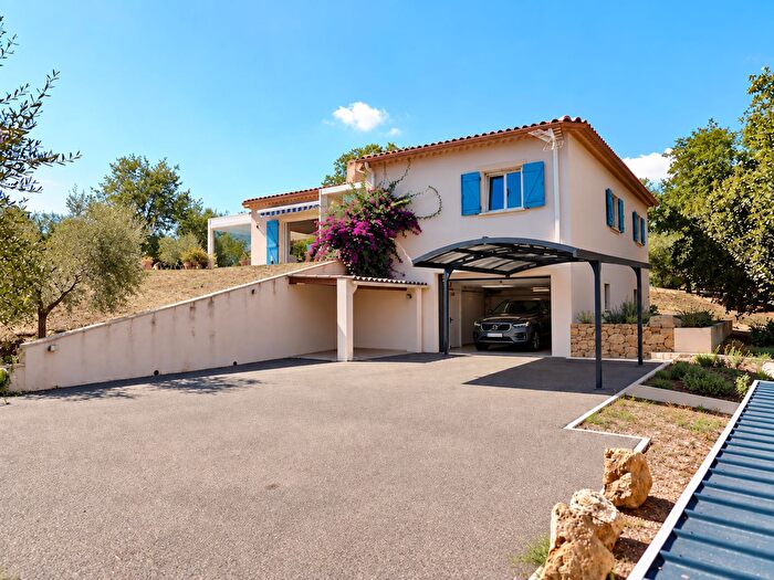 Maison 4 pièces à Montauroux, à vendre