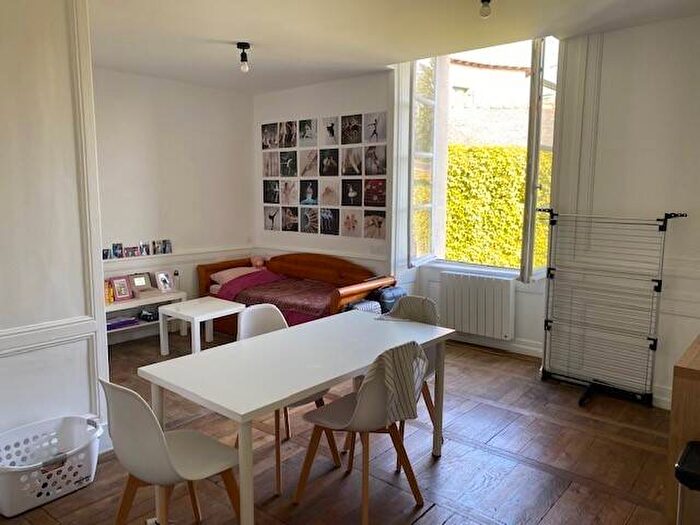 Appartement à louer - Villaudin-Le Val, Vitré - 1 pièce