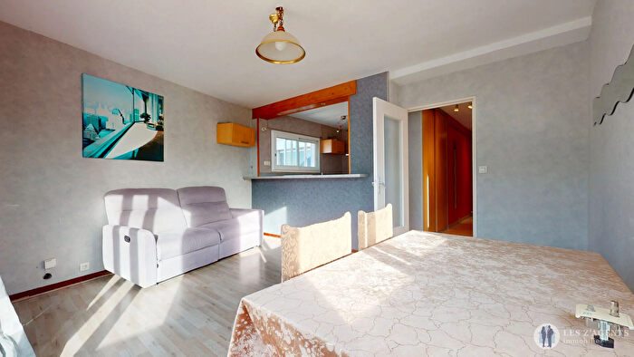 Appartement à vendre - Grenoble, Eaux-Claires, Mistral - 2 pièces - 1 chambre