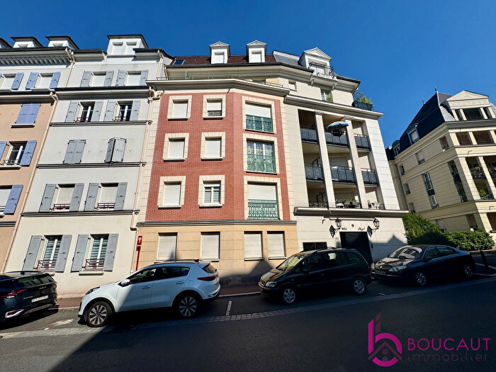 Appartement 1 pièce à vendre à Le Plessis-Robinson, Coeur de Ville