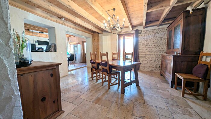 Maison à vendre - Bourg-en-Bresse, Croix Blanche, Près de Brou, Alagnier - 5 pièces - 4 chambres