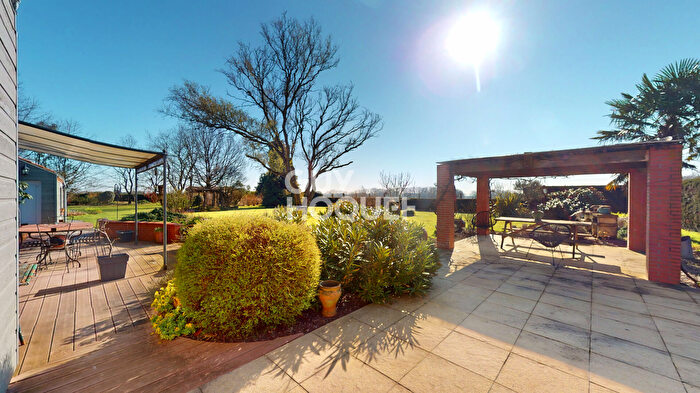 Maison à vendre - Aigrefeuille-sur-Maine - 8 pièces - 4 chambres