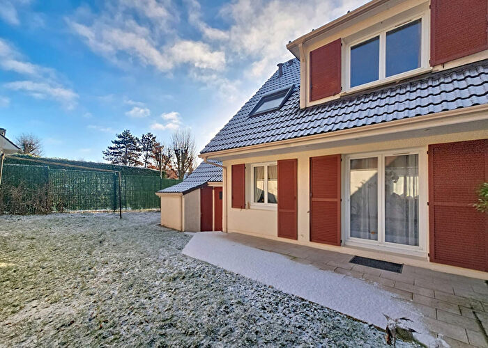 Maison à vendre - Saint-Martin-du-Tertre - 6 pièces - 4 chambres