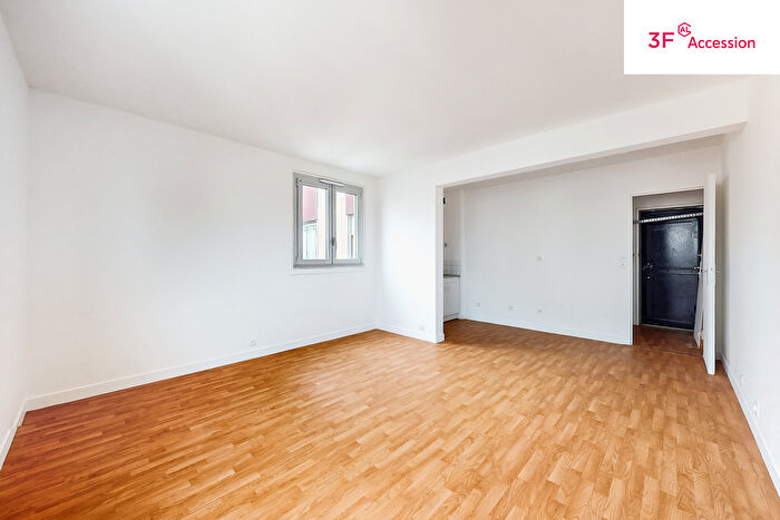 Clichy, République, Victor Hugo : Appartement 1 pièce à vendre