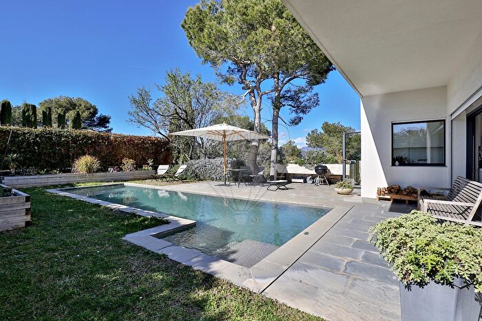 Maison à vendre - Nice - 5 pièces - 4 chambres