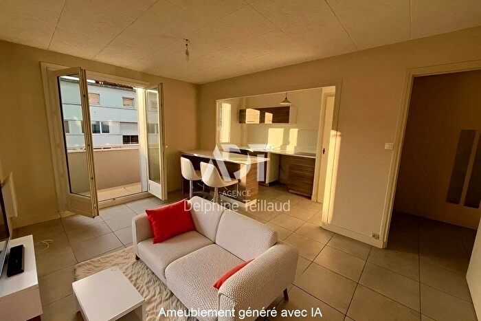 Appartement à louer - Allies-Clos dOr, Grenoble - 3 pièces - 2 chambres