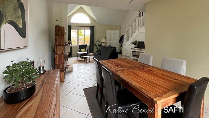 Maison à vendre - Étiolles - 7 pièces - 5 chambres