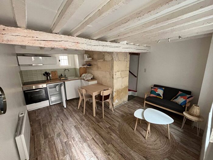 Maison à louer - Cirque-La Montcaldette, Arles - 3 pièces