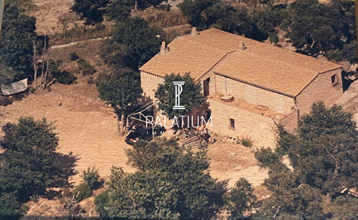 Maison à vendre - Gassin - 5 pièces - 3 chambres