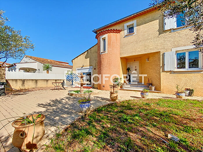 Maison à vendre - Codognan - 9 pièces - 4 chambres