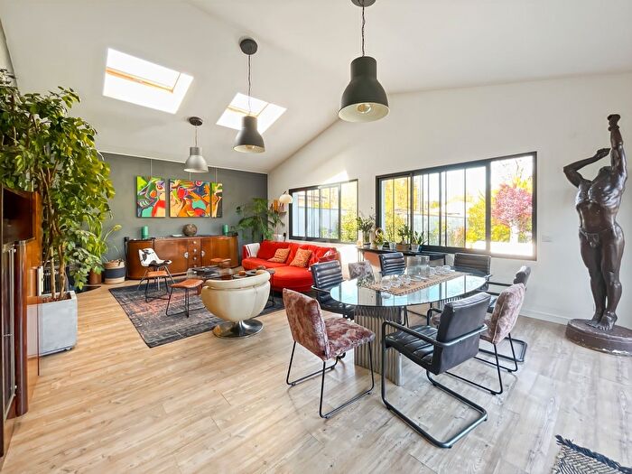 Maison 6 pièces à Angoulême, Frégeneuil, à vendre
