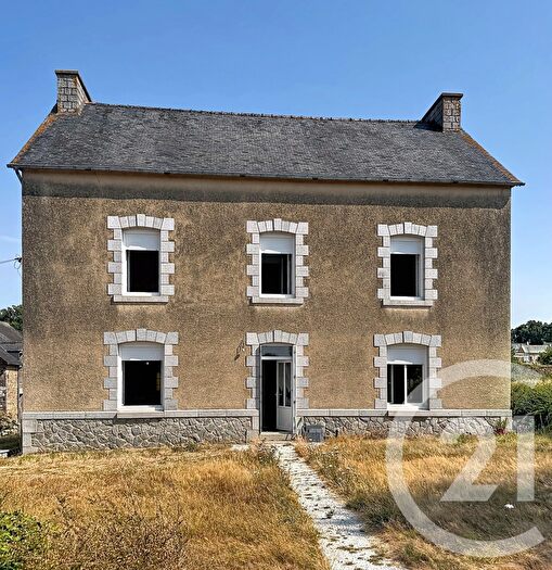 Bains-sur-Oust - Maison 7 pièces à vendre