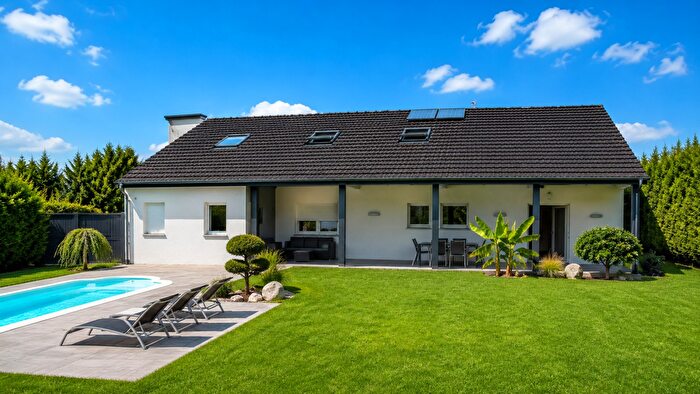 Maison 6 pièces à Bitche, à vendre