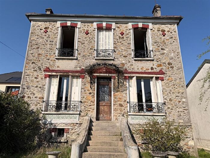 Maison à vendre - Villiers-sur-Marne, Les Boutareines, Les Armoiries - 5 pièces - 3 chambres