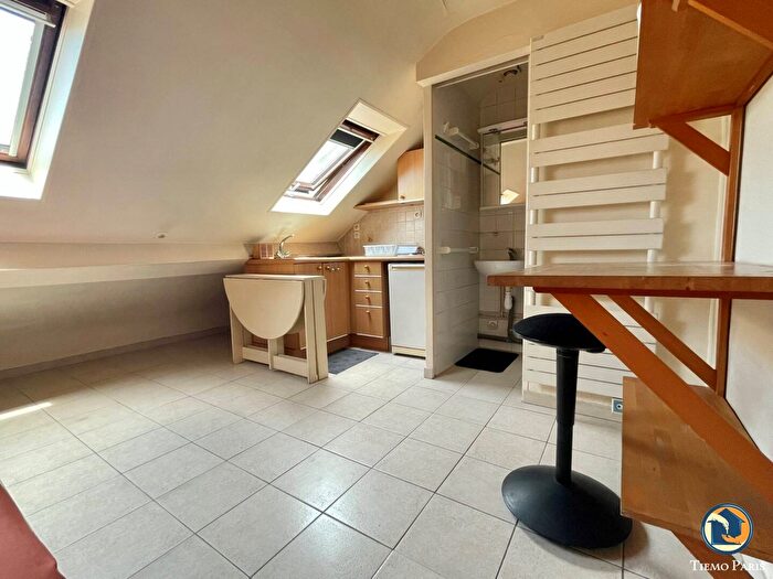 Appartement à louer - Vendôme, Paris er arrondissement - 1 pièce