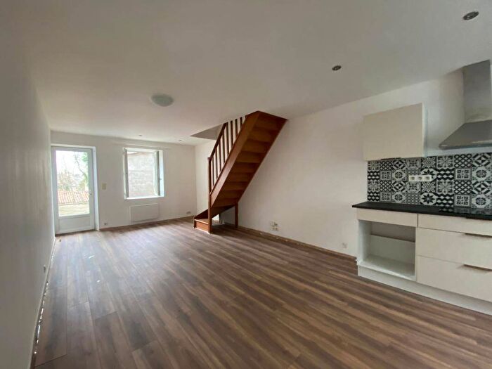 Maison à louer - Lameilhe Est-Le Siala, Castres - 2 pièces - 1 chambre