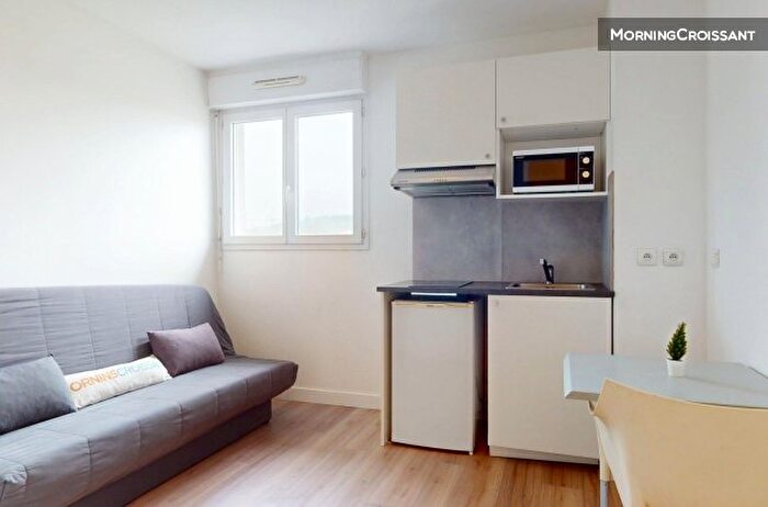 Chelles, Centre-ville, Gare, Abbesses - Appartement 1 pièce à louer