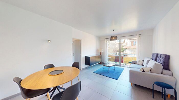 Appartement à louer - Rodez, Cardaillac, Layoule - 3 pièces - 2 chambres