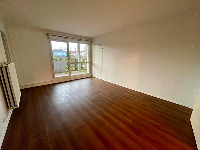 Devecey : Appartement 4 pièces à louer