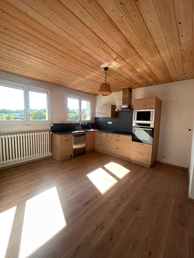 Montfaucon : Appartement 4 pièces à vendre