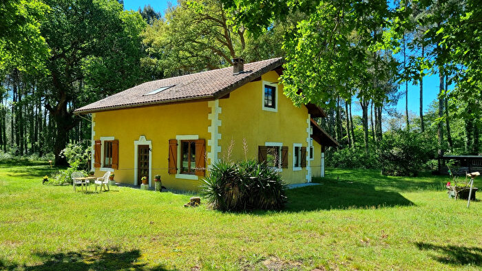 Maison 4 pièces à Lévignacq, à vendre
