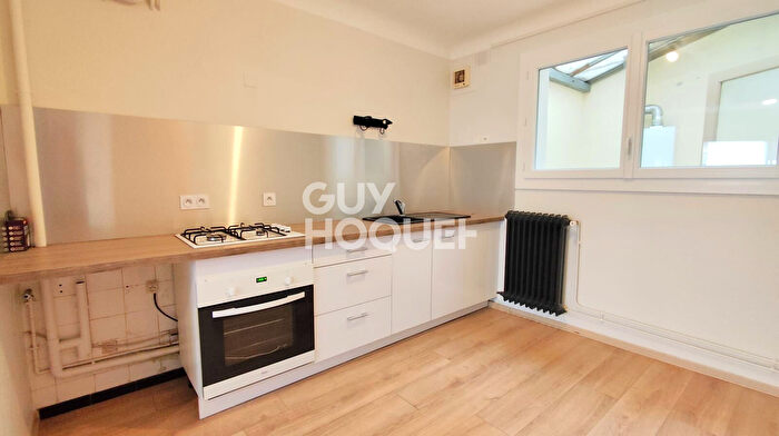 Appartement à louer - Agen, Carnot - 4 pièces - 2 chambres