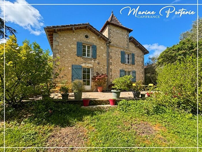 Maison 8 pièces à vendre à Lavardens