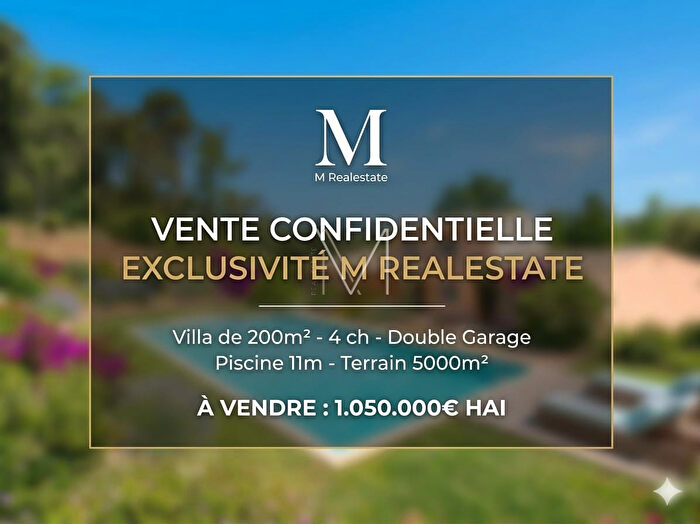 Maison à vendre - Le Plan-de-la-Tour - 6 pièces - 4 chambres