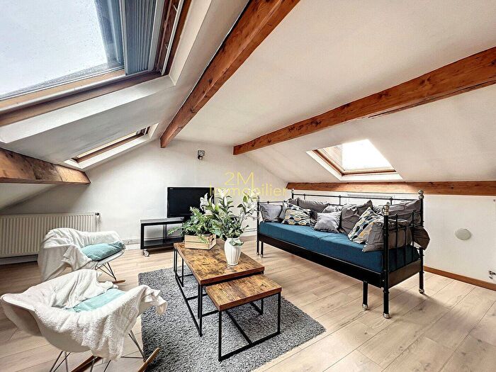 Appartement à louer - Rive de Seine Sud Est, Melun - 3 pièces - 2 chambres