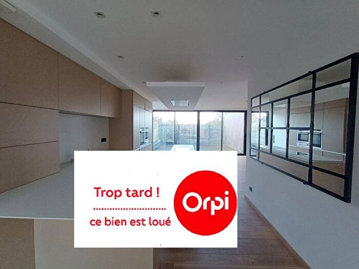 Appartement à louer - Haute Loge-Tissage-Chapelle Vandamme-Rocher, Hazebrouck - 5 pièces - 4 chambres