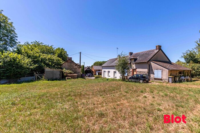 Maison 5 pièces à Acigné, à vendre