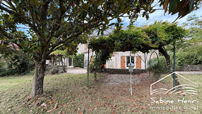 Mirandol-Bourgnounac - Maison 8 pièces à vendre