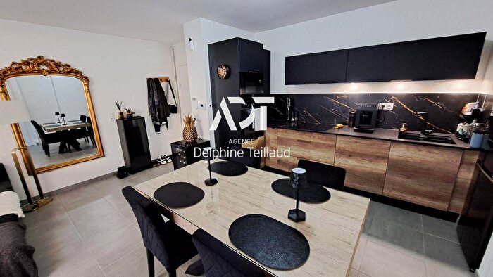 Appartement à louer - Le Village, Saint-Martin-dHères - 3 pièces - 2 chambres