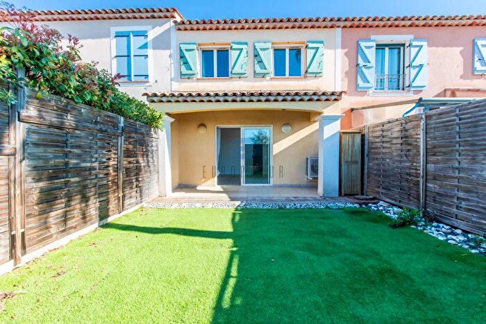 Maison à vendre - Saint-Laurent-du-Var, Jacquons, Plateaux Fleuris - 3 pièces - 2 chambres