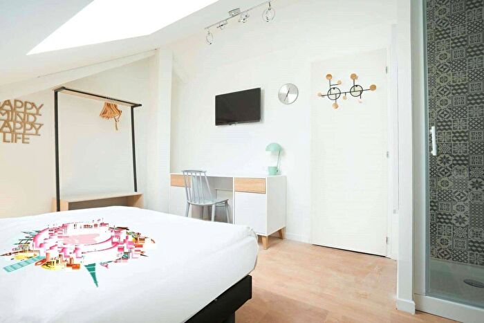 Appartement 1 pièce à louer à Bois dAmour-Porte de Paris-Courlancy, Reims