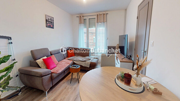 Appartement à vendre - Riorges - 2 pièces - 1 chambre