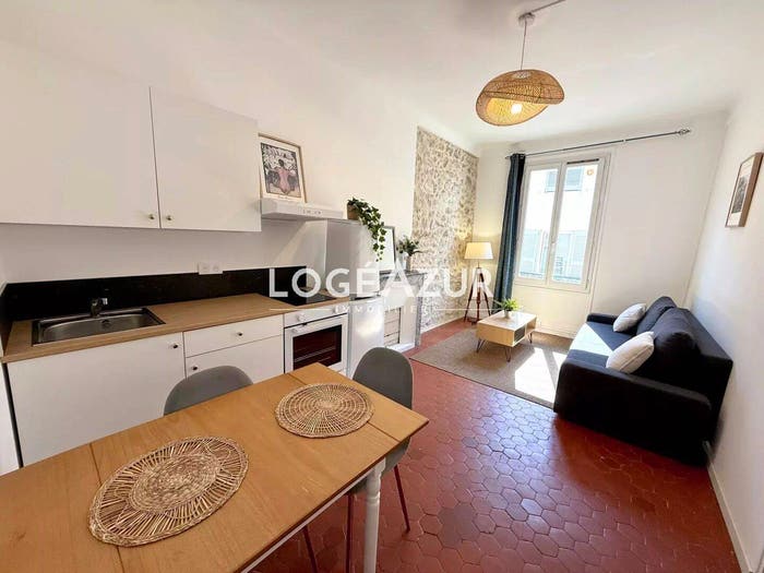 Vieille Ville, Antibes - Appartement 2 pièces à louer