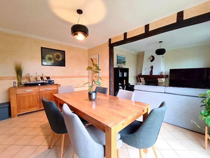 Maison à vendre - Épône - 4 pièces - 3 chambres