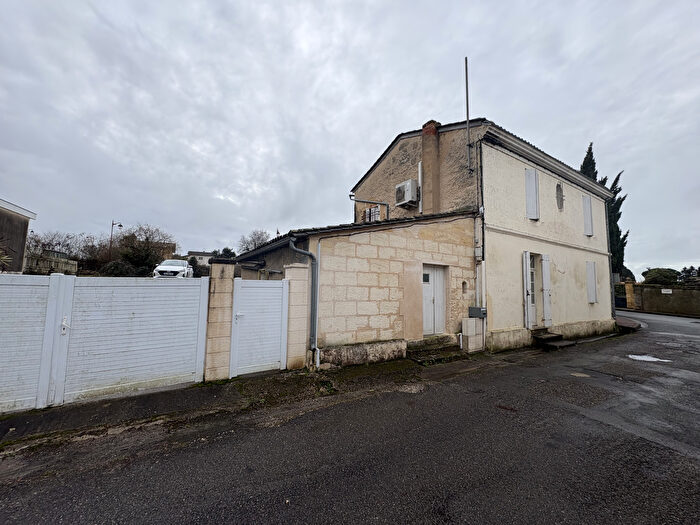 Maison à vendre - Sadirac - 4 pièces - 3 chambres